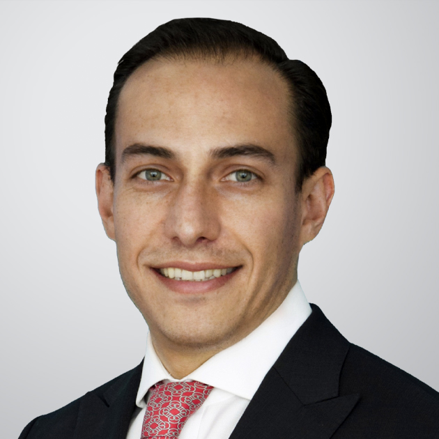 Eugenio Grageda | Professionals